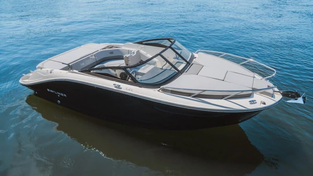 Bayliner Boats unveils new C21i at Genoa 2025 - Marine Business